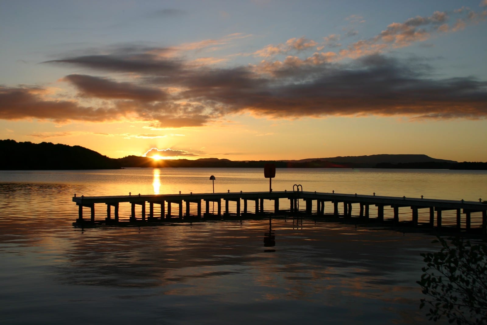 Hire a licence free boat in Bellanaleck